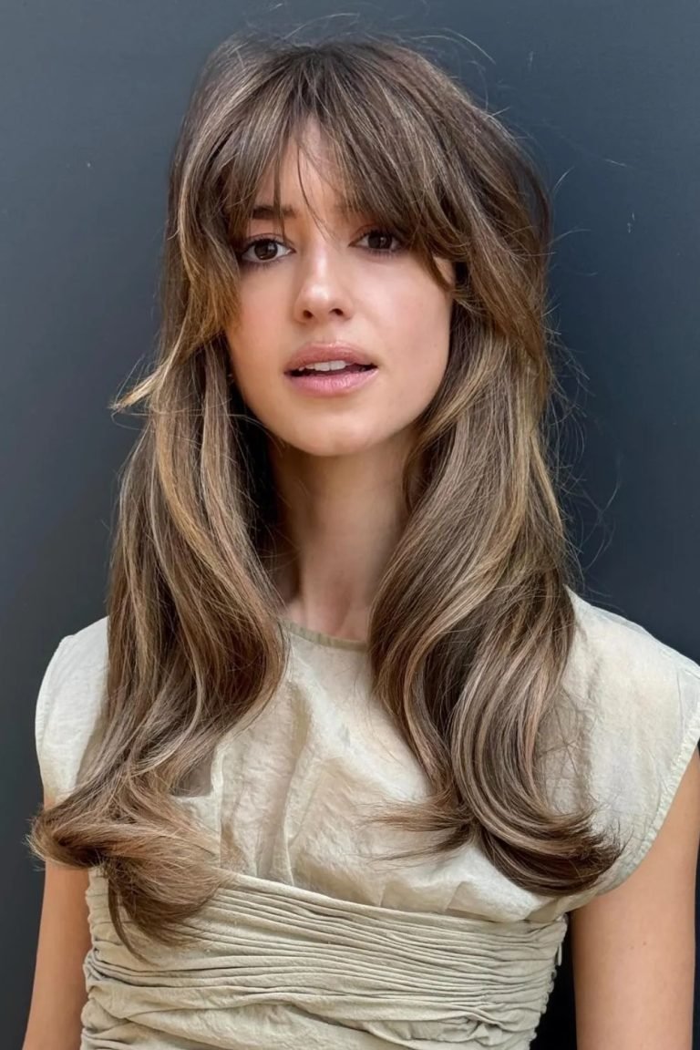 15 Gorgeous Plus-Size Haircuts to Accentuate Your Best Features