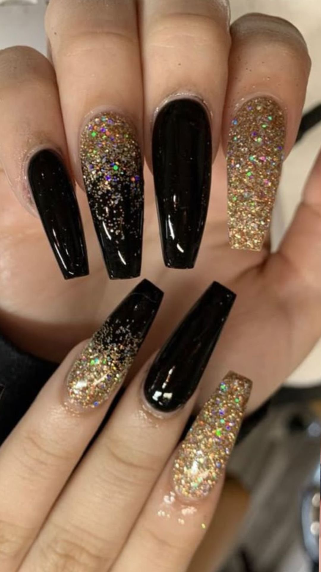 13 Trendy Black and Gold Nail Ideas for Every Occasion